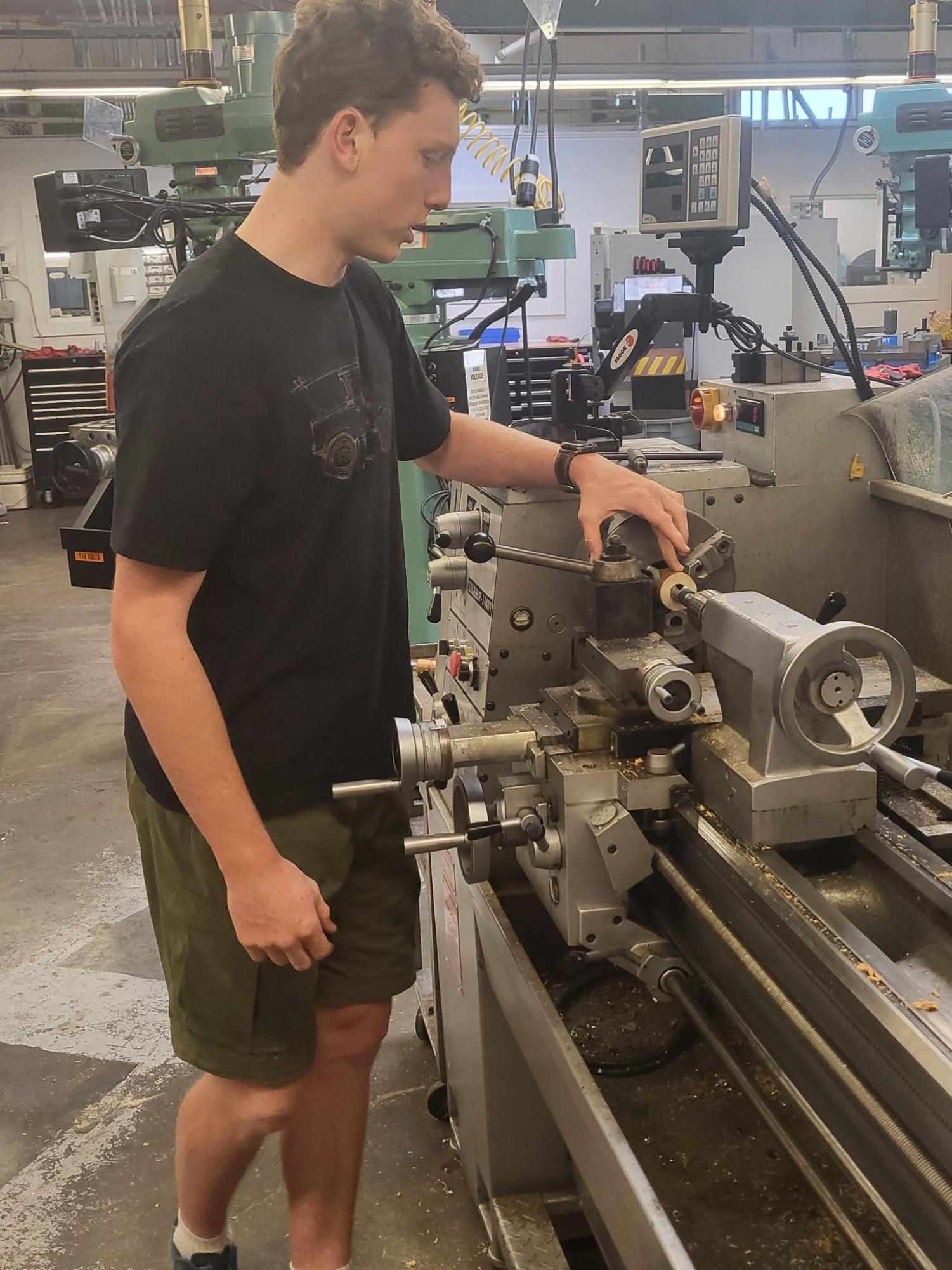 Aidan Woods applies engineering skills to create art – The Gillnetter